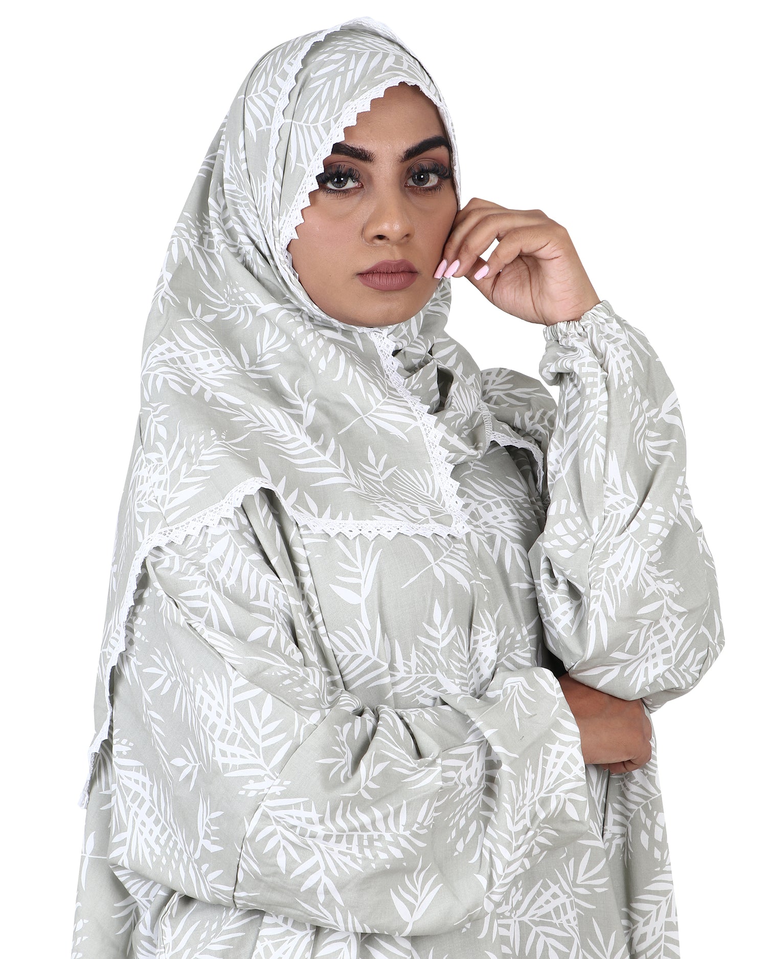 Safa Modest Store | Abaya, Hijab, Salah Dress, Irani Chadar, Scarf ...